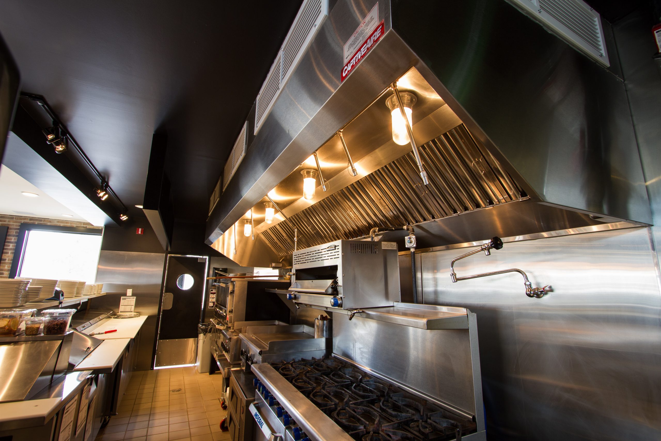 Stoney’s Bread Company - Etobicoke Bar & Restaurants Construction ...