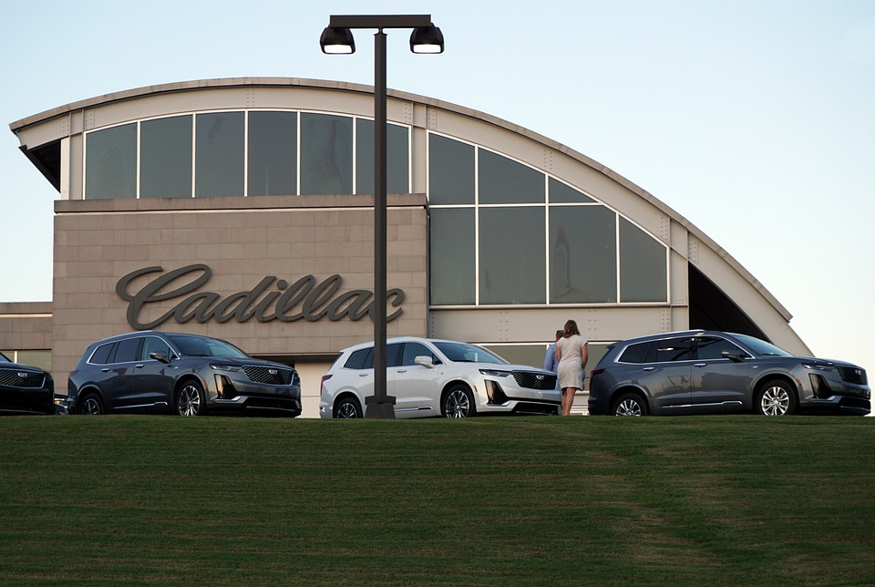 Guide to Automotive Dealership Construction | BUILD IT