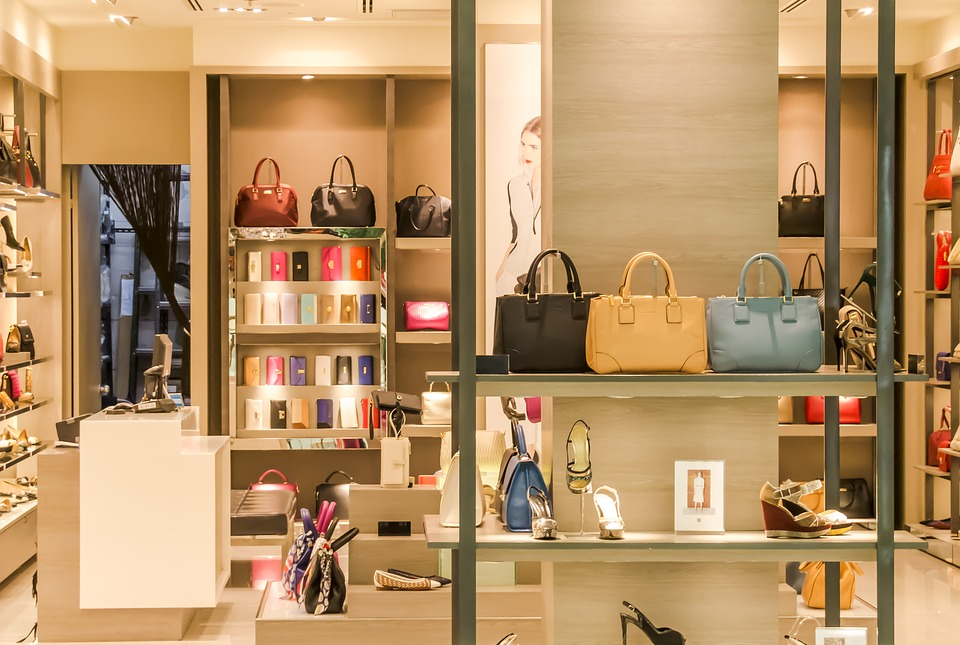 What Are Some Brick-and-Mortar Retail Space Requirements? | BUILD IT