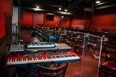 Comedy Bar Danforth - Bar Construction Project | BUILD IT