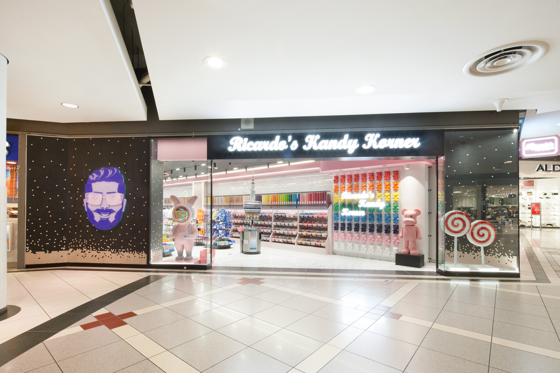 Ricardo’s Kandy Korner -Toronto Eaton Centre | Toronto Retail Construction Project | BUILD IT